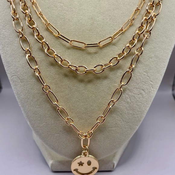 Jewelry | Smiley Face Pendant Layered Gold Tone Link Necklace | Poshmark